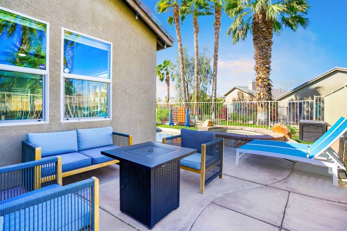 Acrisure Arena Palm Desert: Concerts, Hockey & Events Indio